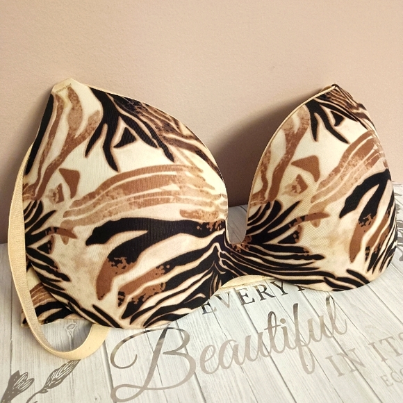 Maidenform | Intimates & Sleepwear | Maidenform Animal Print Padded Bra ...